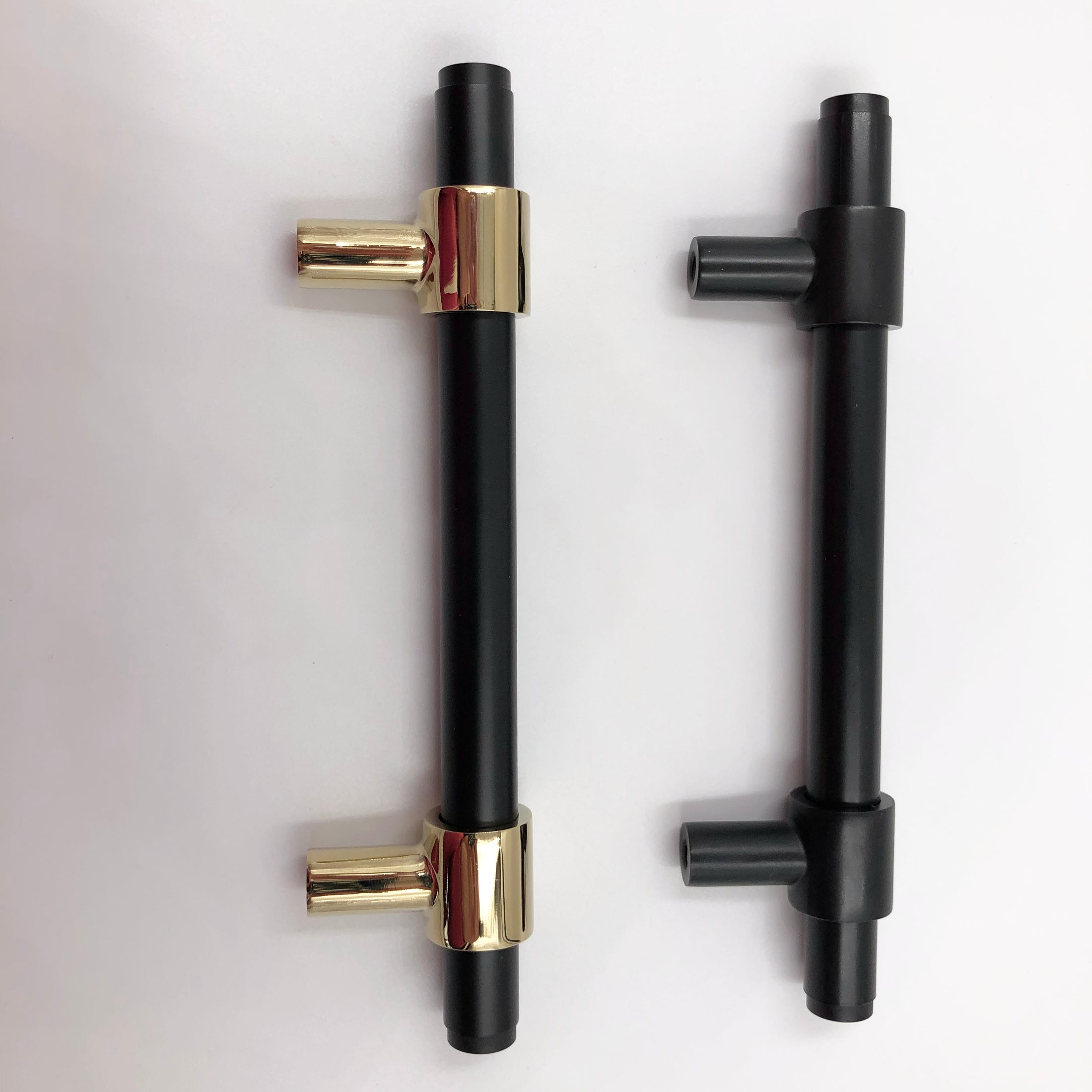 Posh Hardware Shop - Savsjo - Solid Brass Round Handle Pulls and Knobs